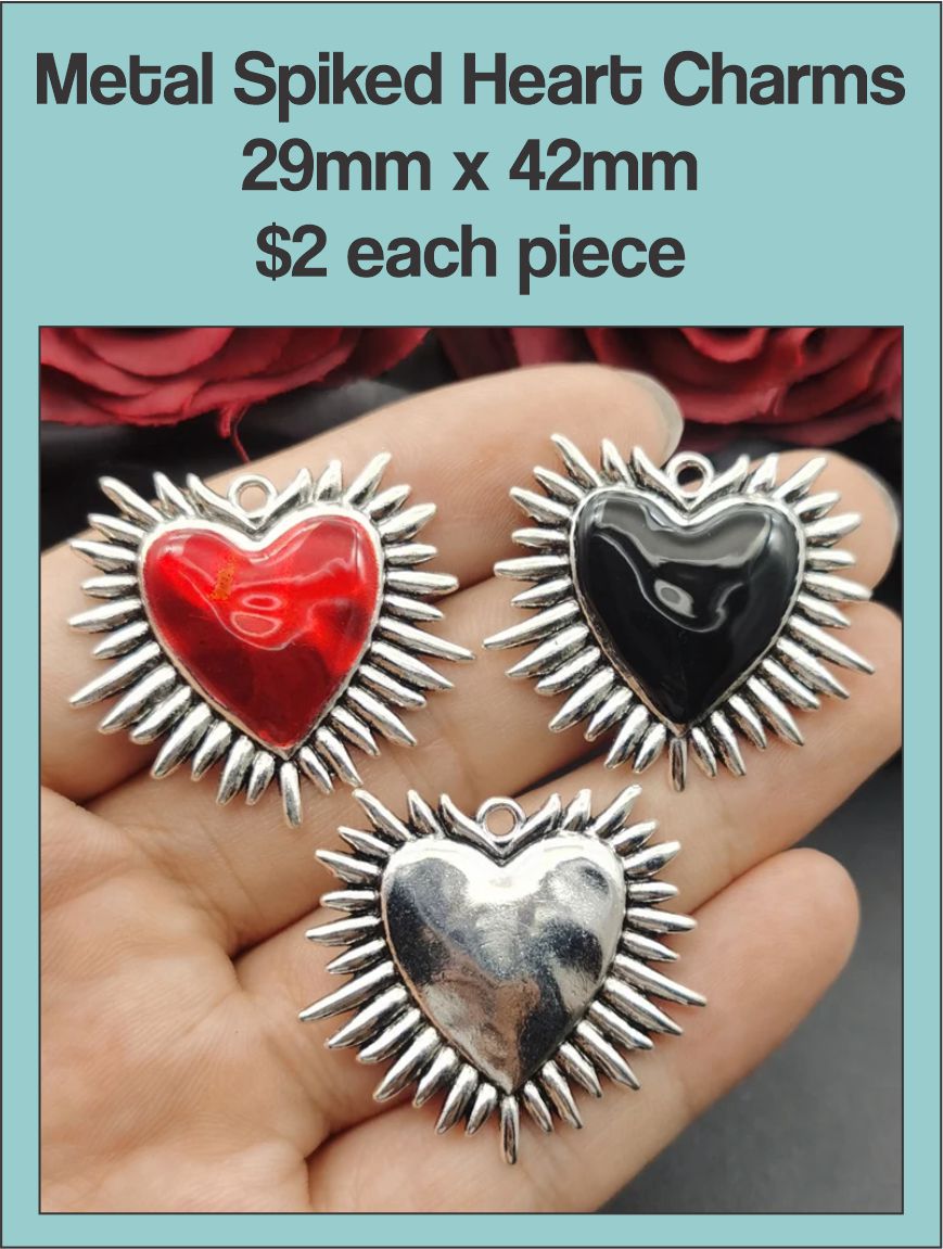 29mm x 42mm Spiked Heart Charm – The Busy Beaver